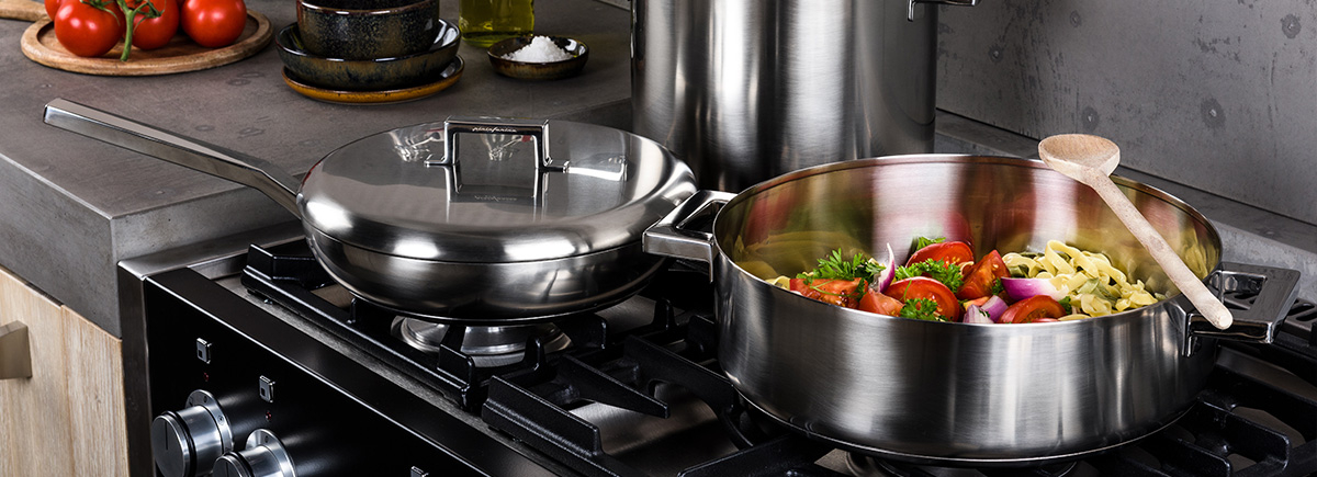 Stile Pans & Cookware by Pininfarina